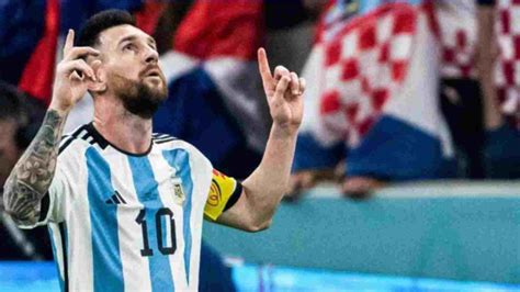 Watch Lionel Messis Pure Magical Assist In Slow Motion Nostalgia