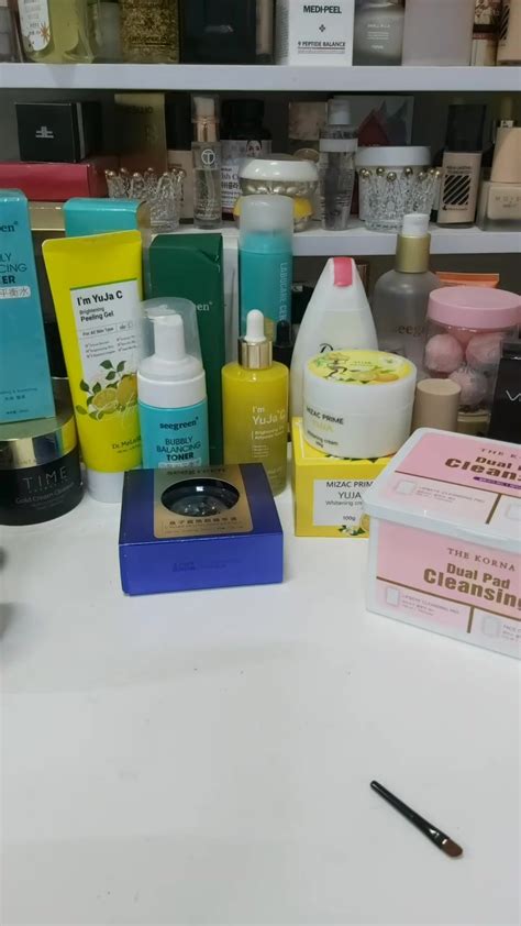 Moon дэлгүүр гоо сайханы бөөний төв Хаяг 🤗🤗🤗 Салбар 1 ТБД андуудын зүүн талд зам дагуу Мобиком