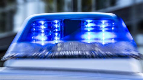 Mutmaßlich Transfeindlicher Angriff In Berlin Pankow Polizei Sucht