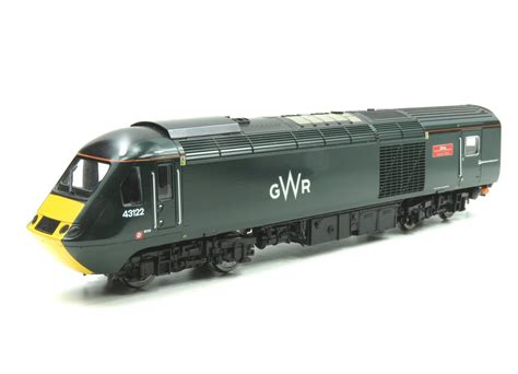 Hornby Reworked Class 43 Hst Castle Train Pack With 43027 And 43122