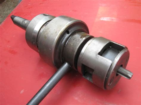 How Does A Automatic Tapping Head Work