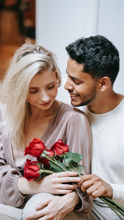 Valentines Week 2024 When Is Rose Day Hug Day Kiss Day More