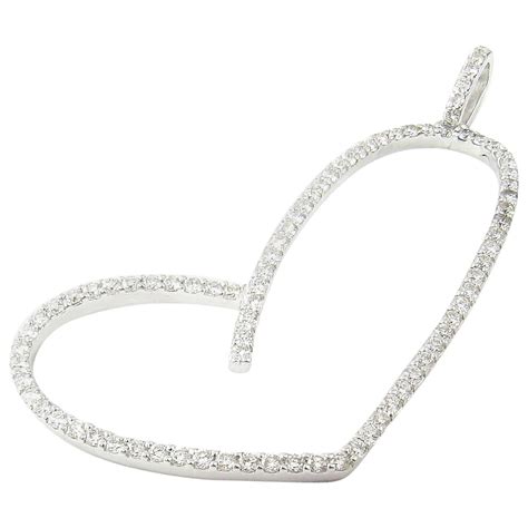14 Karat White Gold Diamond Heart Pendant For Sale At 1stdibs