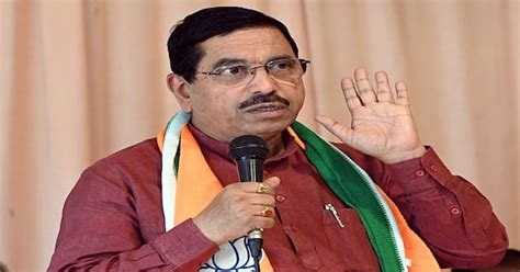prajwal revanna sex scandal जानिए prajwal revanna को लेकर pralhad