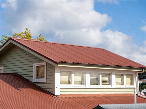11 Advantages of a Metal Roof for Your Riverton Home | MAD Roofing