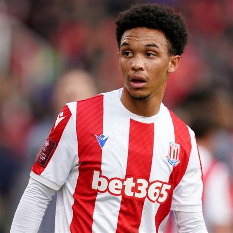 Dmargio Wright Phillips The Latest In A Soccer Dynasty To Rival The Maldinis Alonsos And