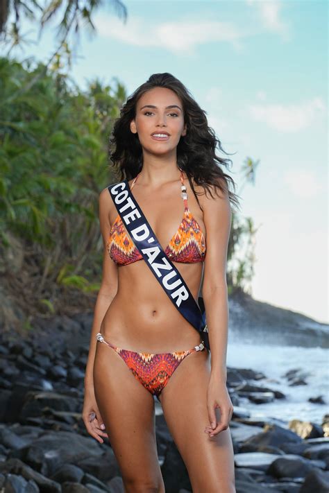 Karla Bchir Miss Côte d Azur pose en maillot