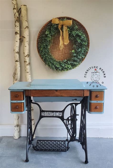 Singer Sewing Machine Table Makeover