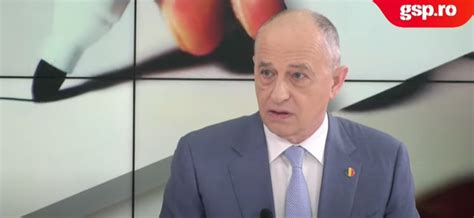 Mircea Geoană se CONTRAZICE în mai puțin de un minut M am apucat să
