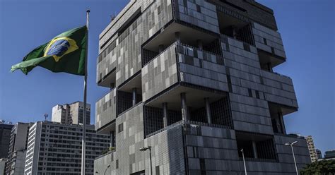 Petrobras Surpreende E Vai Pagar Dividendo Recorde Combustível Turbina