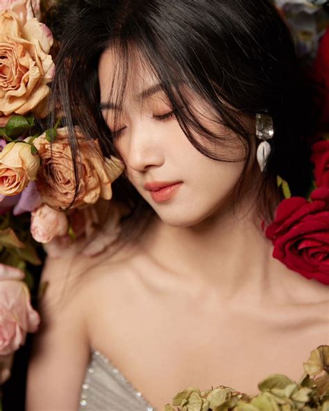 Pin By Toccyi On A50 Lu Yu Xiao 卢昱晓ルー・ユー・シャオ In 2024 Pretty People