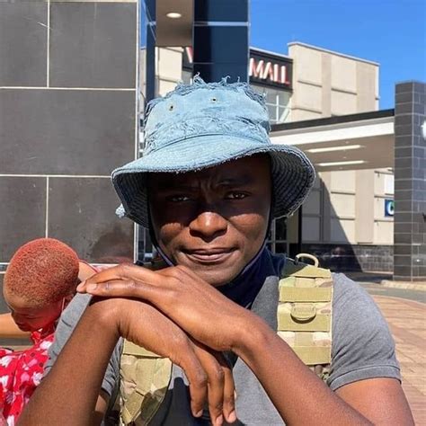 Nyambose Lehs Mthethwa Lehlokgonoloo • Threads Say More