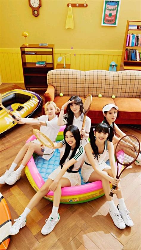 Pin De Lyah Em Gi Dle 여자아이들 Extended Play Soyeon Play