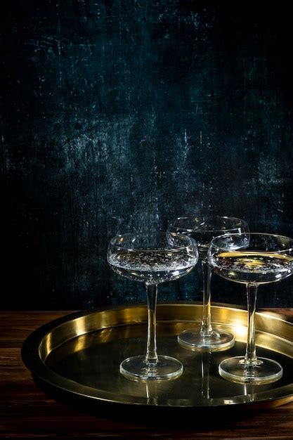 Free Photo Tray With Champagne Glasses