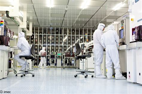 Non Destructive Readout For Ferroelectric Capacitors Imec