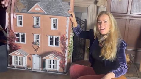 My Mum Made Me A Murder Mystery Advent Calendar Every Day Has