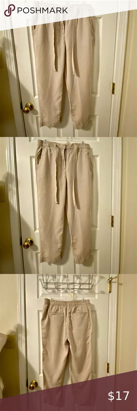 Gap Size Small Wide Leg Beige Pants Beige Pants Clothes Design Wide Leg