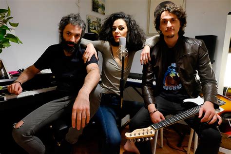 Entrevista a Blacktown Band Estamos más cerca de Uriah Heep que de