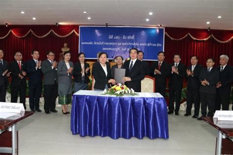 ທ່ານນາງໃບຄຳ ຂັດຕິຍະ ຮັບໜ້າທີ່ເປັນລັດຖະມົນຕີກະຊວງແຮງງານ ແລະສະຫວັດດີການສັງຄົມ ຮສສ Target Magazine