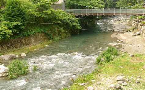 ふるさと村奈良県東吉野村四郷川の渓流と深い緑に囲まれた自然郷