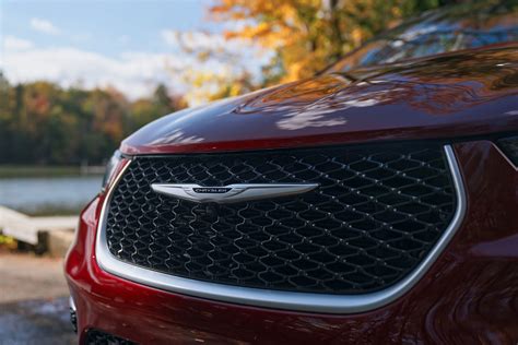 2023 Chrysler Pacifica Minivan Chrysler Canada