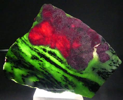 E Rocks Mineral Auctions