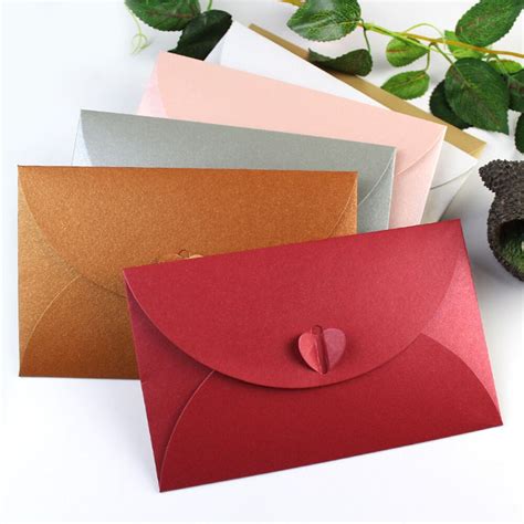 1pcs Heart Shaped Kraft Paper Envelopes Simple Lov Vicedeal