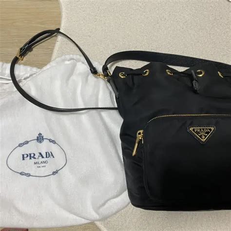 Prada 프라다 Prada Nylon Bucket Bag 프라다포코노버킷백프라다가방프라다버킷백프라다천가방프라다크로스백 On Bunjang Global