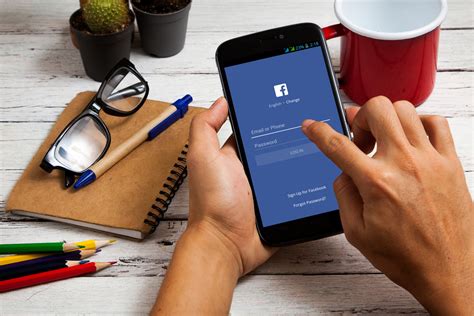 Abridor De Latas Imagem Banco Facebook Abridor De Latas Comunicação