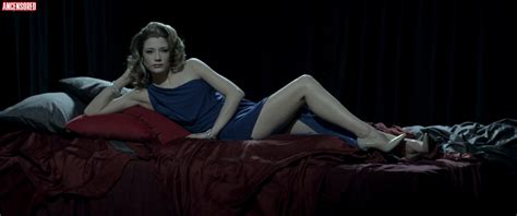 Naked Sarah Roemer In Manhattan Undying