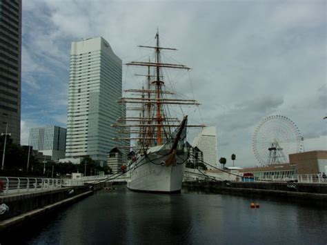 横浜みなと博物館帆船日本丸の向かい22年6月にリニューアルしたばかりの博物館横浜港をテーマに知っていそうで知らない横浜の歴史港