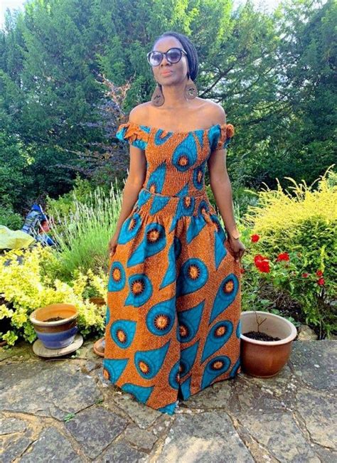 African Print Skirt And Top Set The Skirt Has Side Pockets And An