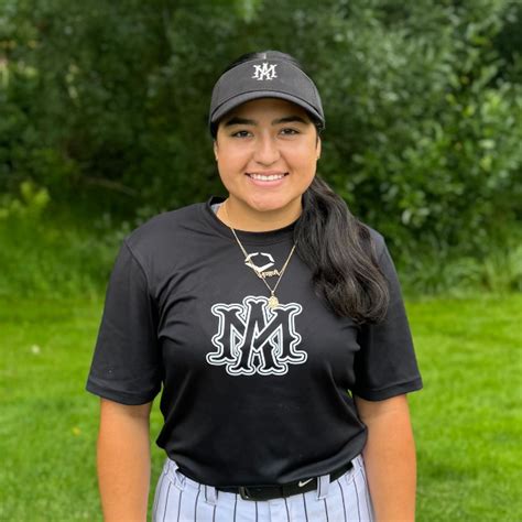 Hailey Coronels Softball Recruiting Profile