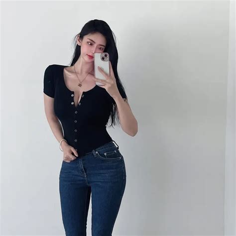 국내생산 벌어짐X 텐셀 반소매 크롭 가디건 골지 쫀쫀 슬림핏 고퀄 유넥 라운드 기본 이너 베이직 워터밤 페스티벌 데일리룩 파티룩