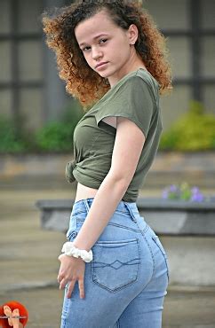 Redmoon Footmodeling Sets Page