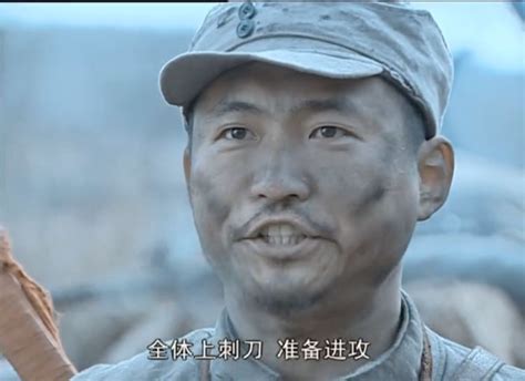 新老亮剑李云龙老子打的就是精锐一个信心十足另一个飘了 李云龙 亮剑 张大彪 新浪新闻