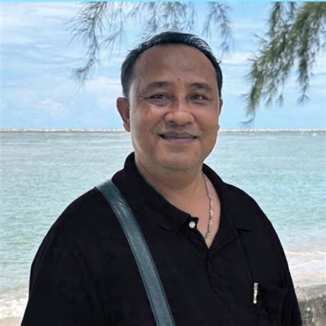 ความสุขอยู่ที่ตัวเราไม่ได้อยู่ท นริศรา น้ำผึ้ง ขันทะรักษา Facebook