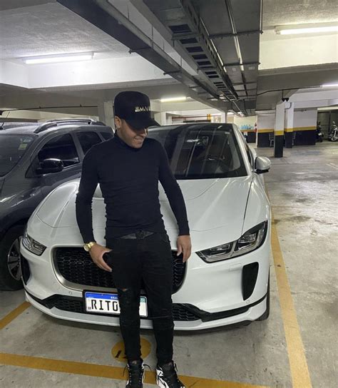 Straight Male Escort In London Lucas H Male Escort