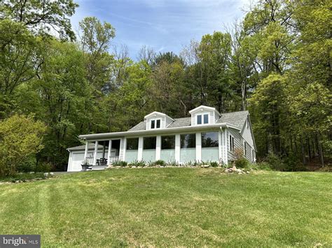 1714 Potato Valley Rd Harrisburg Pa 17112 Mls Pada2033336