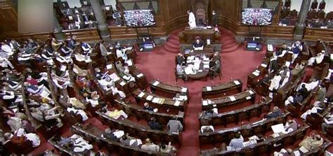 लोकसभा में बहुप्रतिक्षित महिला आरक्षण बिल पास पक्ष में 454 विरोध में