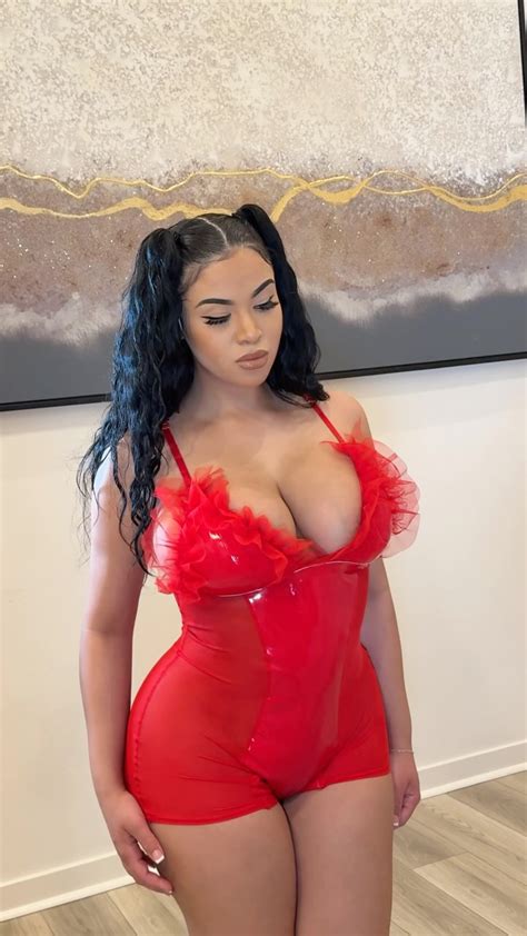 Michaela Rhianna 🤍 Sheismichaela • Instagram Photos And Videos