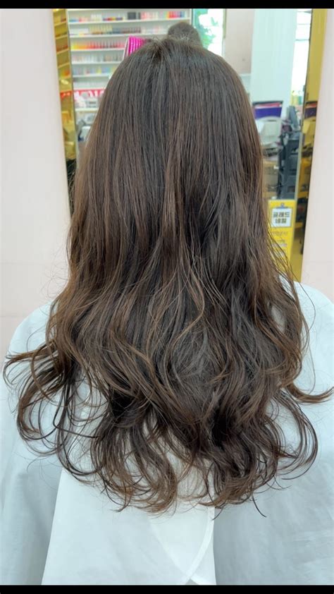 ️석촌동미용실 시아실장 ️ 레이어드펌 글래드헤어 시아실장이에요💓 말리기만 한 스타일입니다 레이어드펌스타일 웨이브펌 허쉬펌스타일 손질 못하시는 분 평상시