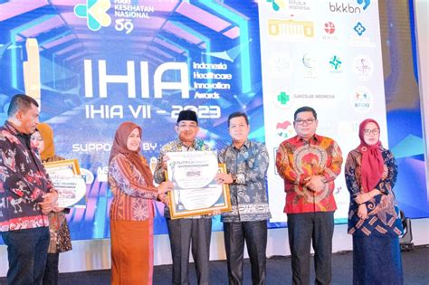 Tanjab Barat Raih Penghargaan Inovasi Kesehatan Nasional Percepatan Penurunan Stunting