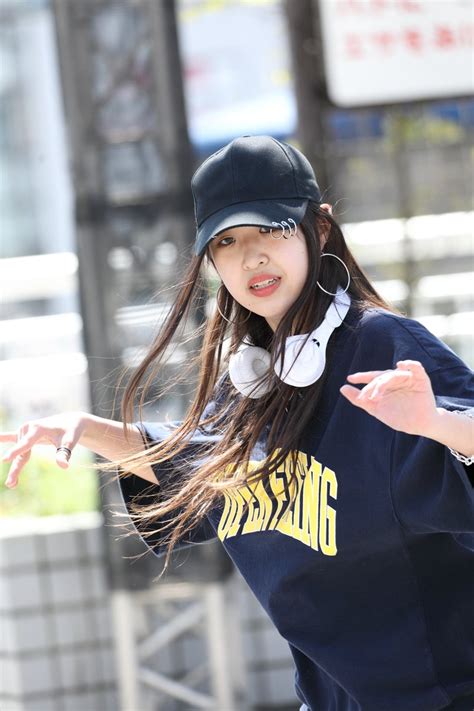 ラム on Twitter 2023年4月9日 サンピポ 戸塚駅東口ペデストリアンデッキにて shionちゃん