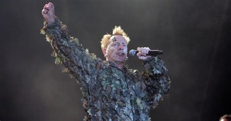 Ο πρώην τραγουδιστής των Sex Pistols θέλει να διαγωνιστεί στη