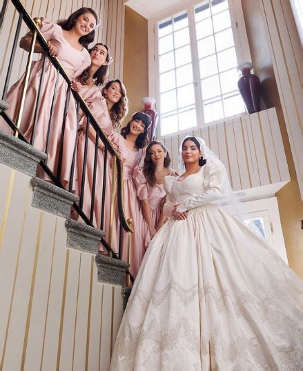 Armina Mevlani Ndan Fotografi Të Reja Nga Dasma