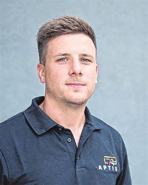 Thomas Eckers Instagram Twitter And Facebook On Idcrawl