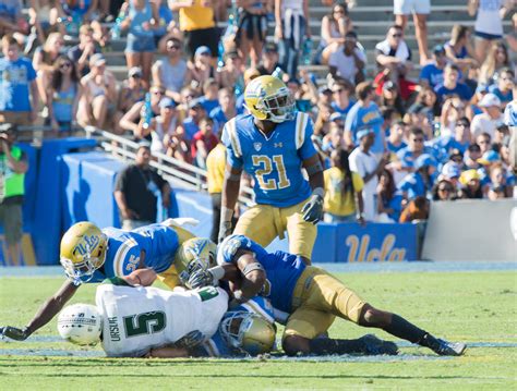 Mossi Johnson Transitions Well Into Defense Garners Moras Approval