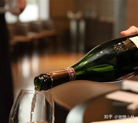天天喝“大酒”、名酒的富二代，真的懂酒吗？听听内行人怎么说 知乎