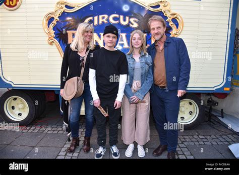 12 April 2018 Germany Cologne Cecilia Kunz L R Hugo Gretchen And Soenke Wortmann Arrive